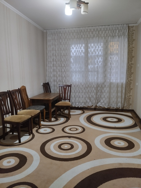 Chilonzor metro yonida 2 xonali hamma sharoitlar bor 450$ lubboyiga