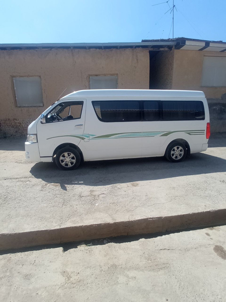 Changan mikroaftobus sotiladi