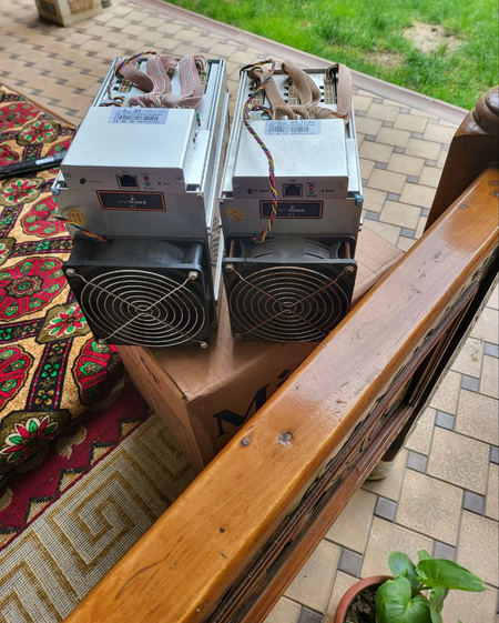 ANTMINER A3, D3 сотилади.