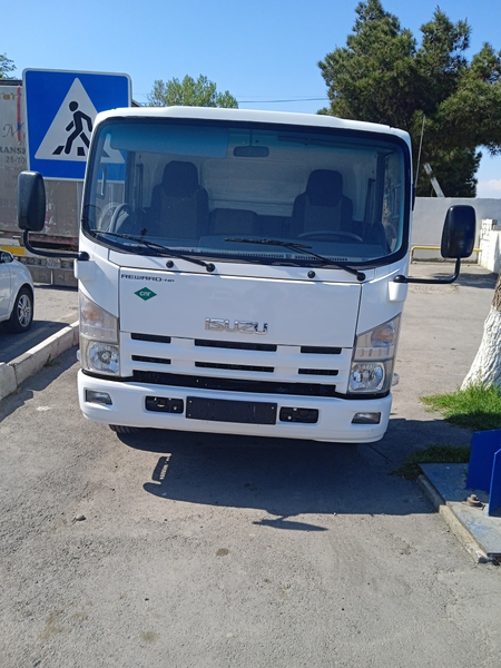 Isuzu holati zoʻr