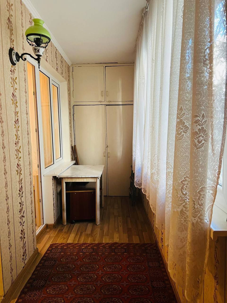 Юнусабад 11, 3/1/4. По линии метро.