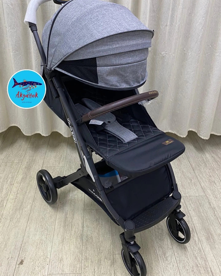 Прогулочная коляска Iningbaby чемодан / Новое в упаковке!