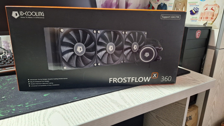 Продам мощный кейс I9 для рендеринга
CPU-Core I9 7900x
MB-Asus x299
D