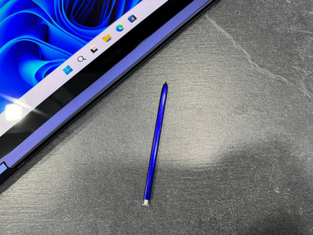 Noutbuk Samsung Galaxy Book Flex 15.6 i7 -10 12/256 SSD Nvme