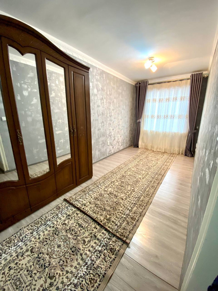 Продается 5 комнатная квартира с мебелью
