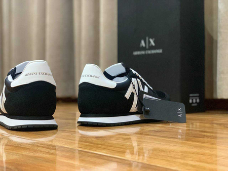 Armani Exchange мужские кроссовки в черном цвете