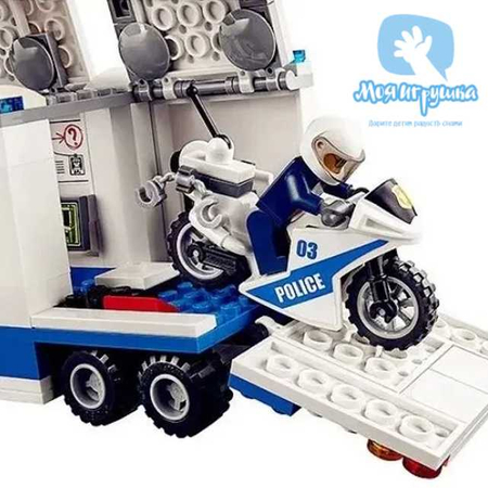 Конструктор LEGO City 60139 Мобильный командный центр