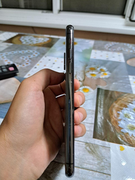 iPhone X zor xolat