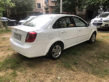 Лассети 1.8 автомат 3 поз. 2011
