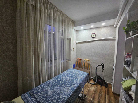 2-к квартира, 55 м², 1/2 эт. м.Буюк ипак йули ( ост. Художников)