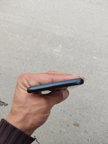Samsung J6+ arzon