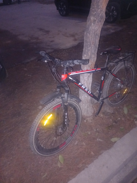 Velosiped, yangi 4oy minilgan