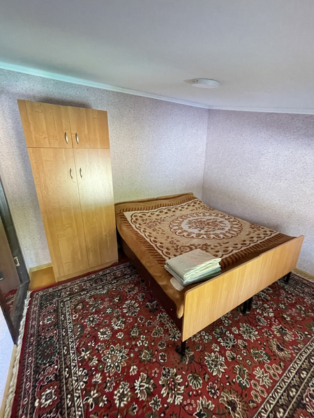 Dacha oq tosh oilavi