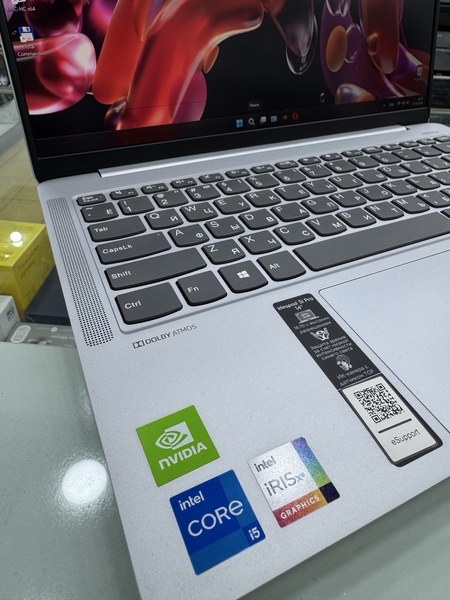 Продам Lenovo i5 ideaPad 5 Pro 250$