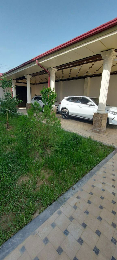 Срочно продаётся участок. Янги Узбекистон. 12 соток.