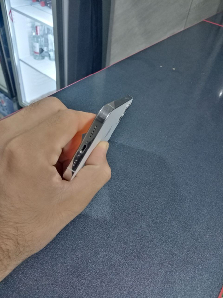 IPhone 12 pro 128