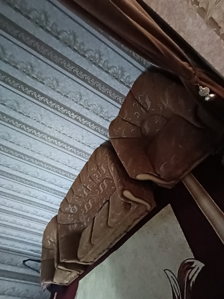 MEBEL Stol stul i bonus shkaf kórpacha