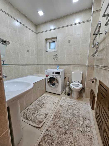 ID 217 4- комнатная квартира в Генерал Узаков
