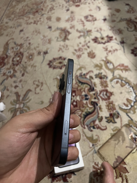 Iphone 14 - 128 gb 650 y.e
