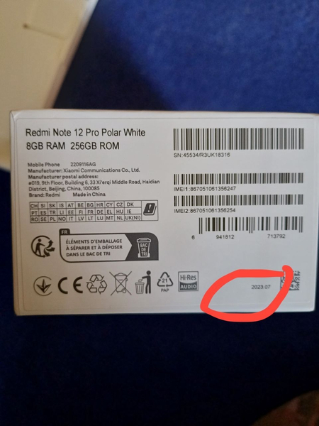 Redmi not 12 pro 256 8+8 idial aybi yo umuman