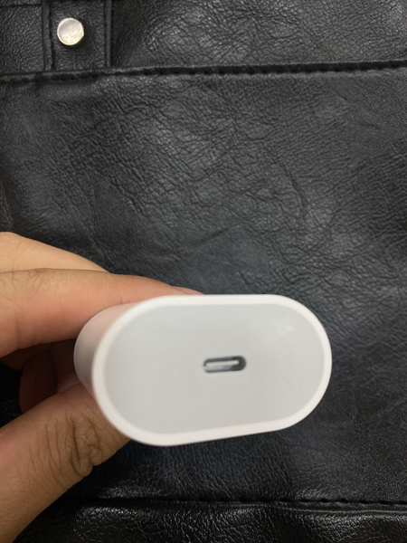 Iphone zaryadka 11pro 12pro 13pro 14pro 15proga