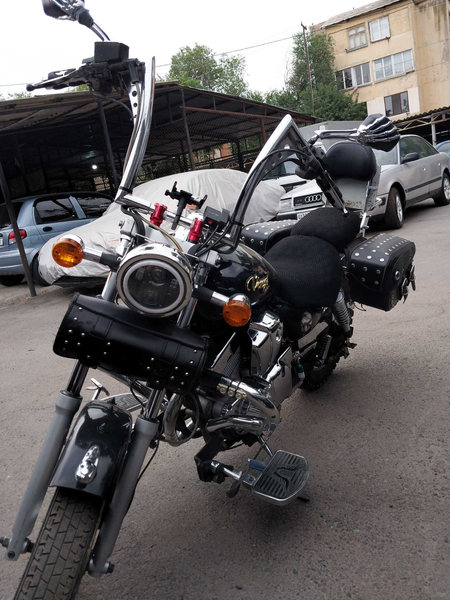 Продам чоппер Lifan LF-250B (много тюнинга)