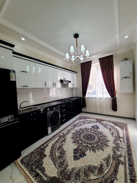 Продается 2 ком. Квартира на 1 этаже площадью 60 кв.м. В Согдиане