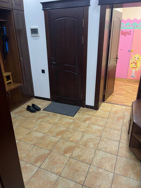 Грант мир !! 3/3/4 спец план, 85 квадрат, свежий ремонт.