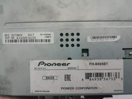 Pioneer auto magnitola