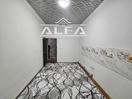 2 xonali 65m² 3-qavat sotiladi.