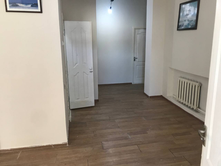 Uy sotiladi (maklerlarsiz)