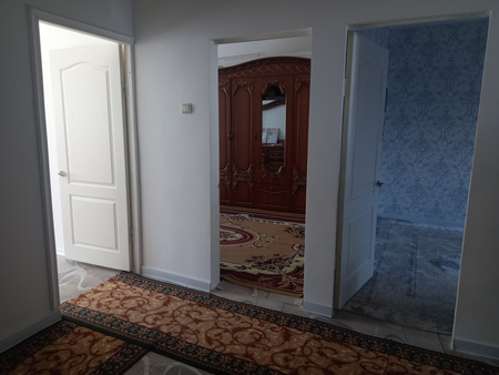 СРОЧНО ПРОДАЮ 3-х комн  Каган. Бухара