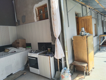 Ижарага хонадондан 1 хона берилади