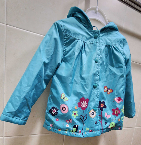 Куртка дождевик с капюшоном Baby G для девочки