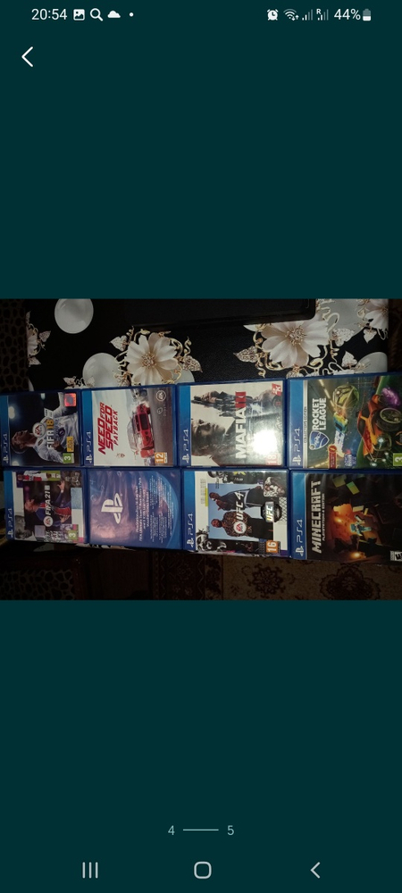 Продаётся PlayStation 4