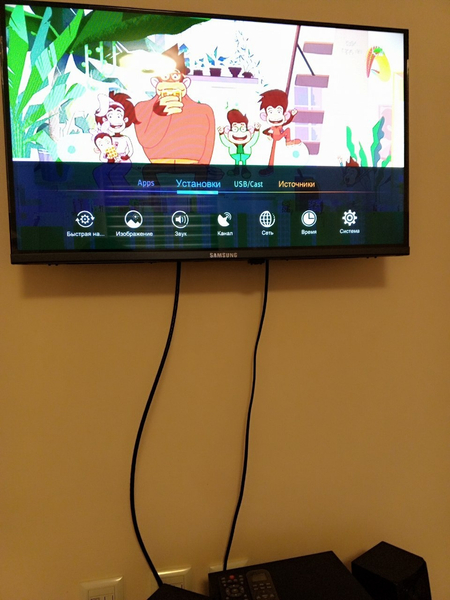 Televizor smart 32 sotiladi