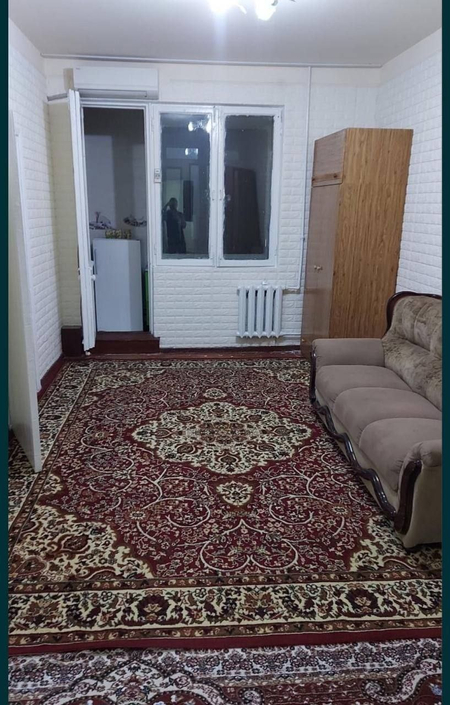 Аринда Квартера Кизларга БезМаклер (11)