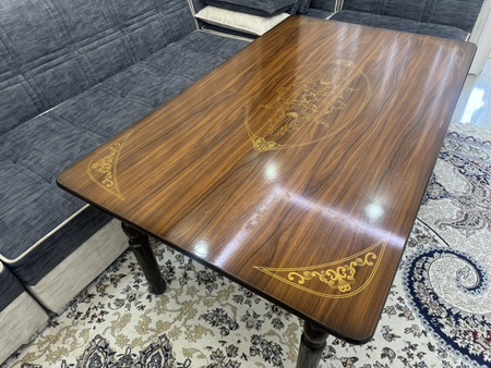 Stol sotiladi 150x90