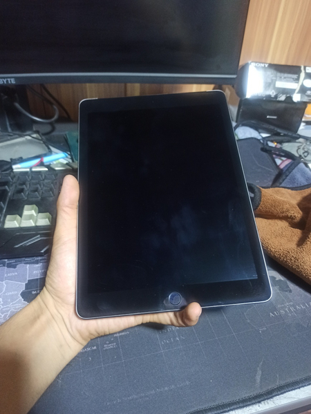 I Pad Air 2 64gb holati ideal