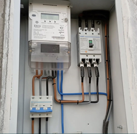 Elektrik xizmati arzon va sifatli.     Электричество дешевое и качеств