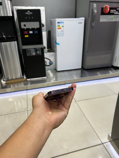 Продаю свой iPhone 14 Pro
