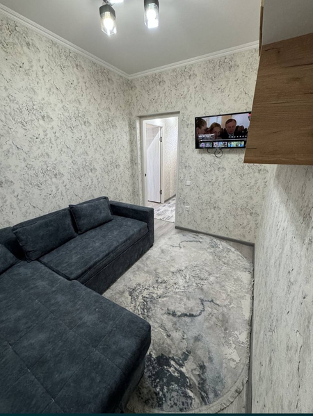 Продается 2х ком. квартира, ор-р: Базарчик, 40м2