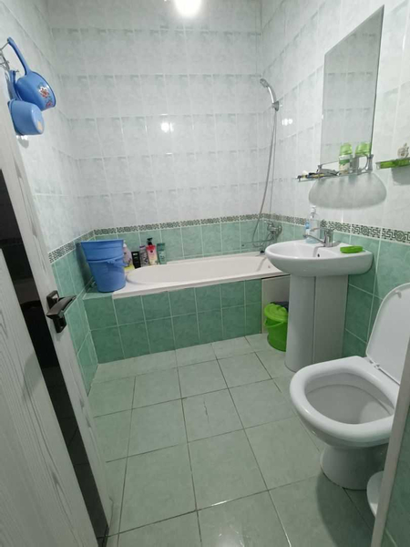Продается квартира 1/1/2 Мирзо Улугбек улица Корасу 6 (J2838)