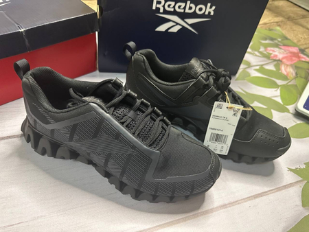 В наличии мужские красовки от reebok оригинал