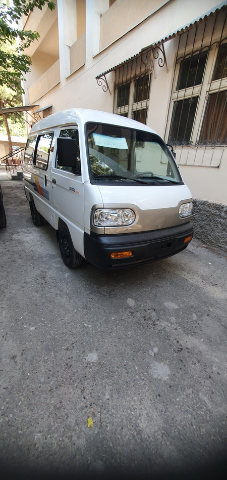 Damas bugun salondan chiqdim