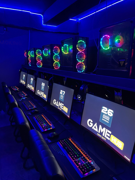 GameHub nomli game club sotuvda