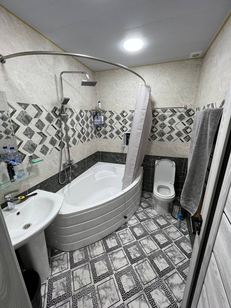 Сдаётся 2 х ком квартира Юнус абад 4 Шохсарой