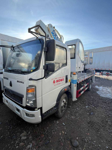 HOWO автовышка 21 метр