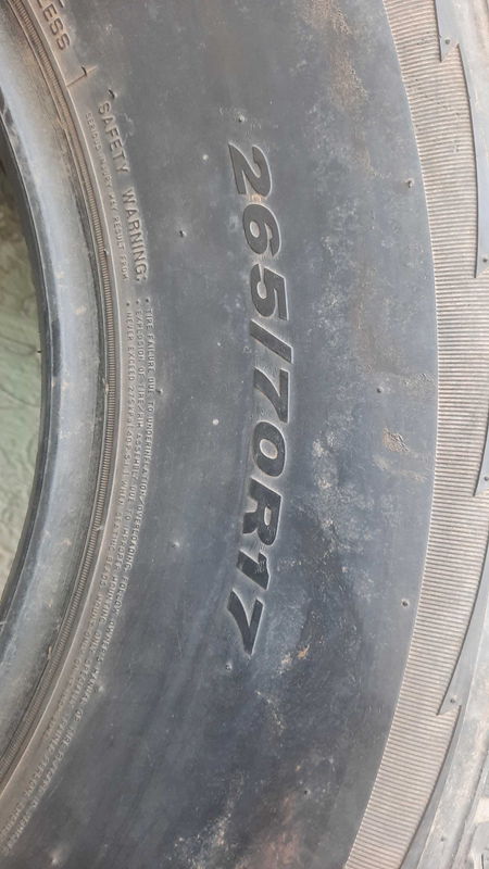 Продается шины NEXEN 265/70R17 в хорошем рабочем состоянии б/у