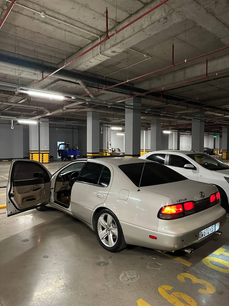 Продается Lexus GS300